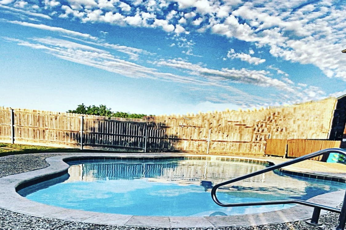 Saltwater Oasis - Private Pool in Anna - Swimply