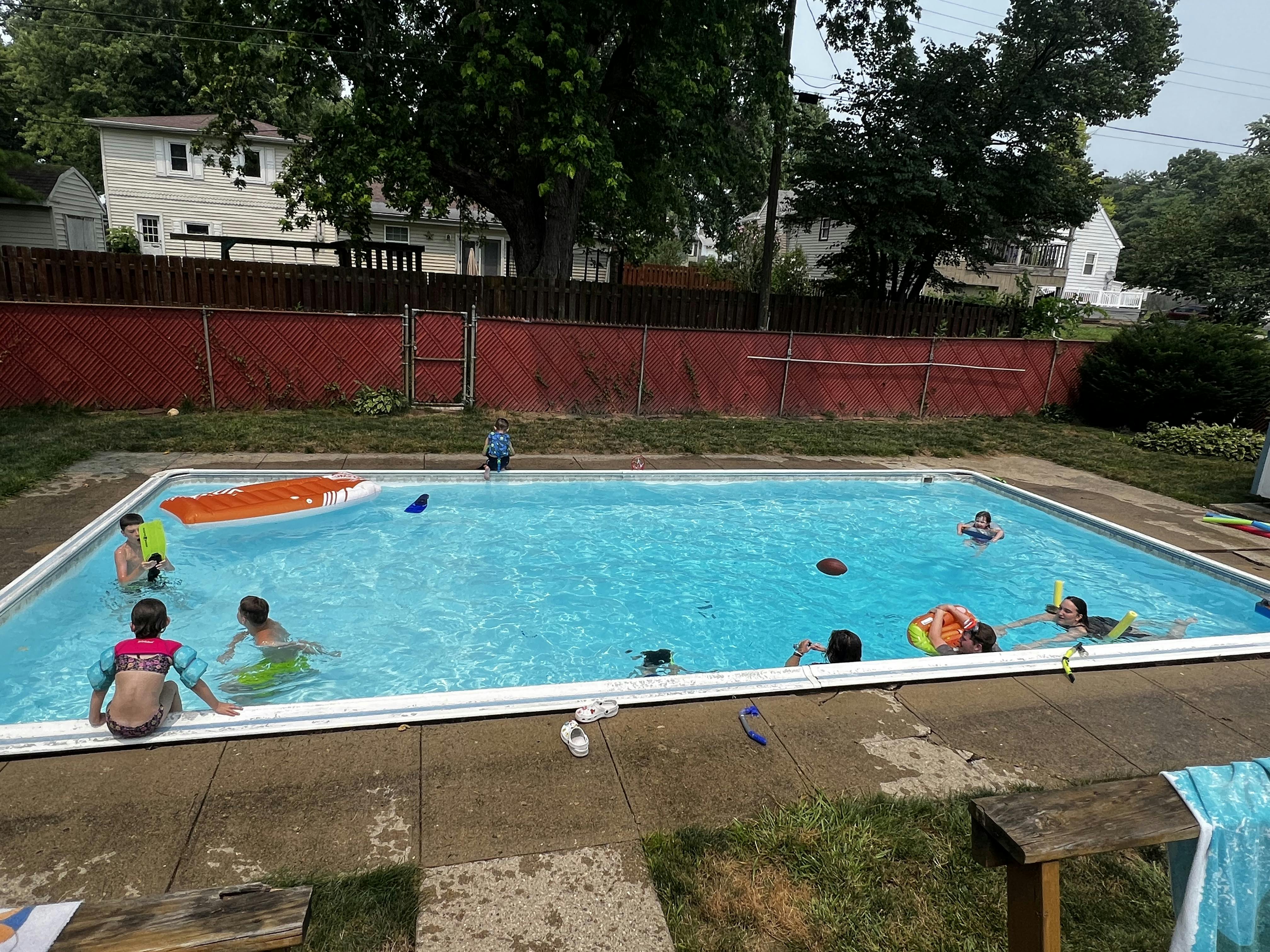 Your own personal pool for the day - Private Pool in Alexandria - Swimply