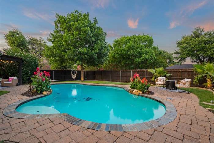 Suburban Aquatic Escape - Private Pool in Richardson - Swimply