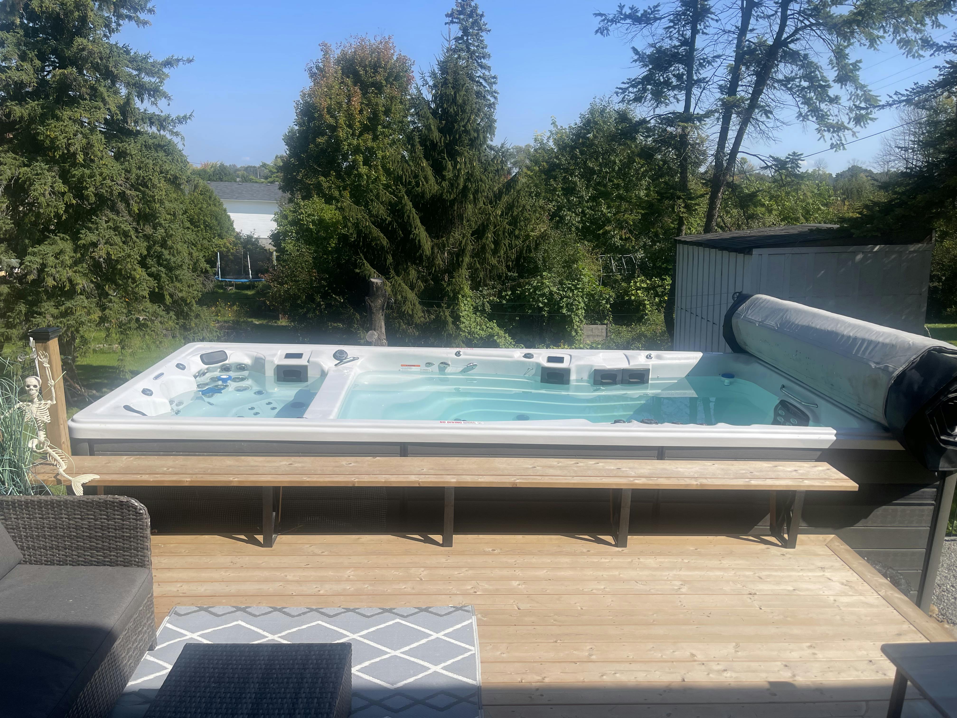 Swimspa Oasis By The Big Rideau - Private Pool in Elgin - Swimply