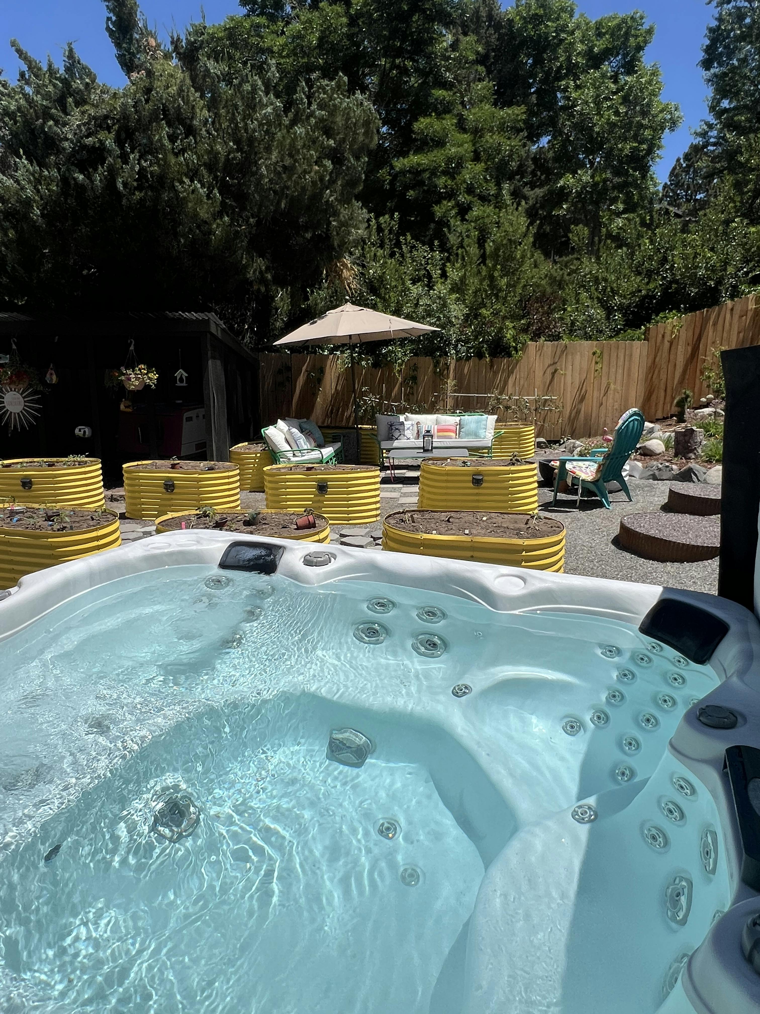 Brand New 6-7 Seater Hot Tub - Private Pool in Denver - Swimply