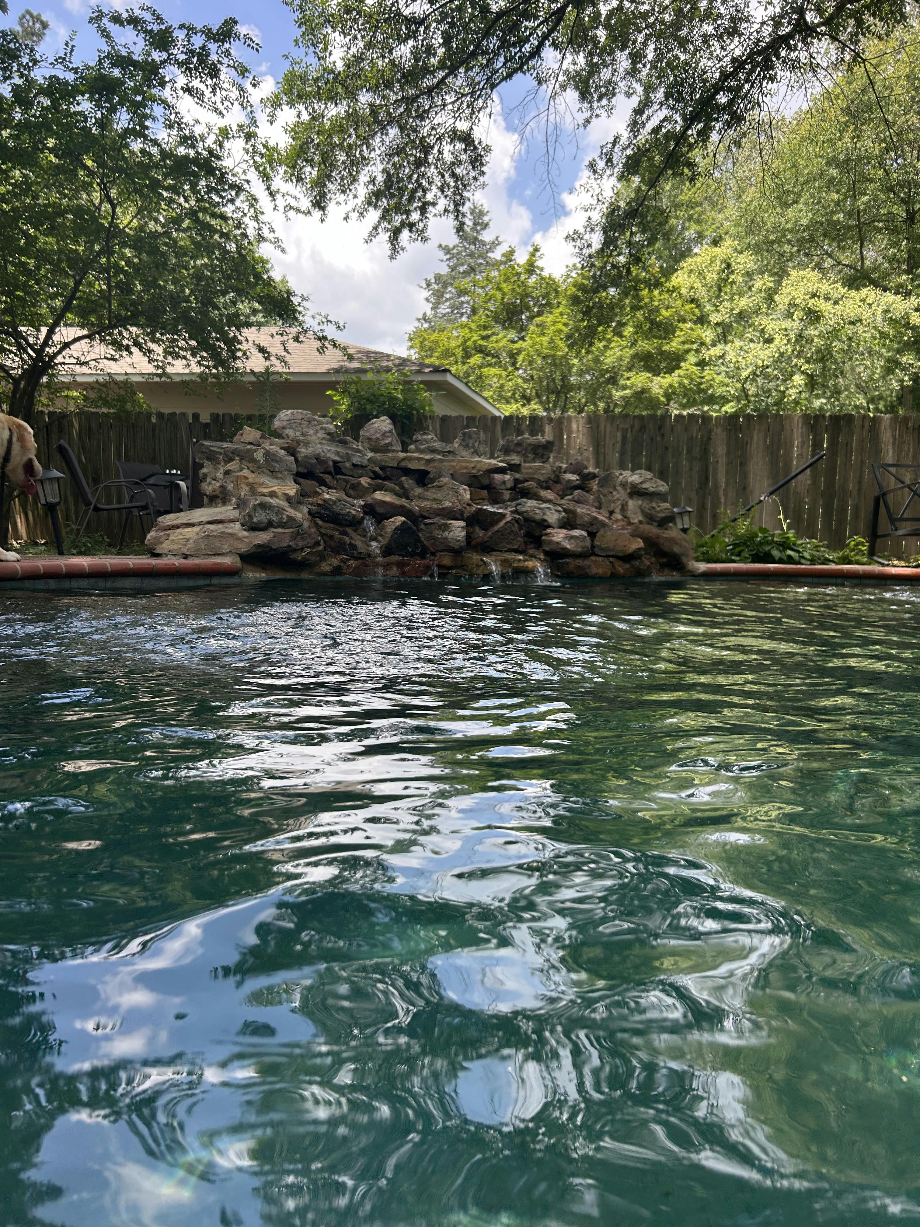 Chasing waterfalls - Private Pool in Bartlett - Swimply