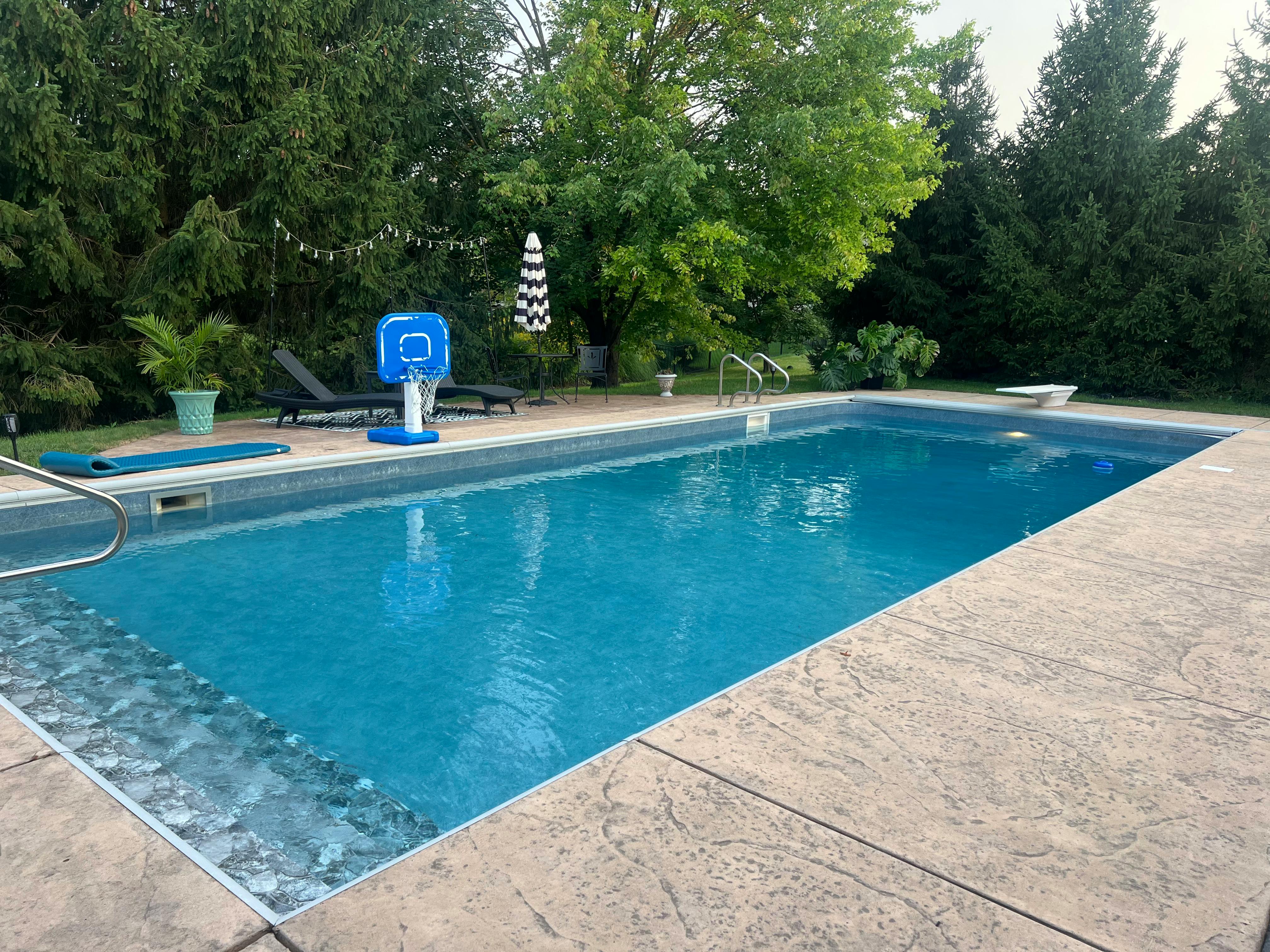 Huge Pool, Convenient Location - Private Pool in Carmel - Swimply
