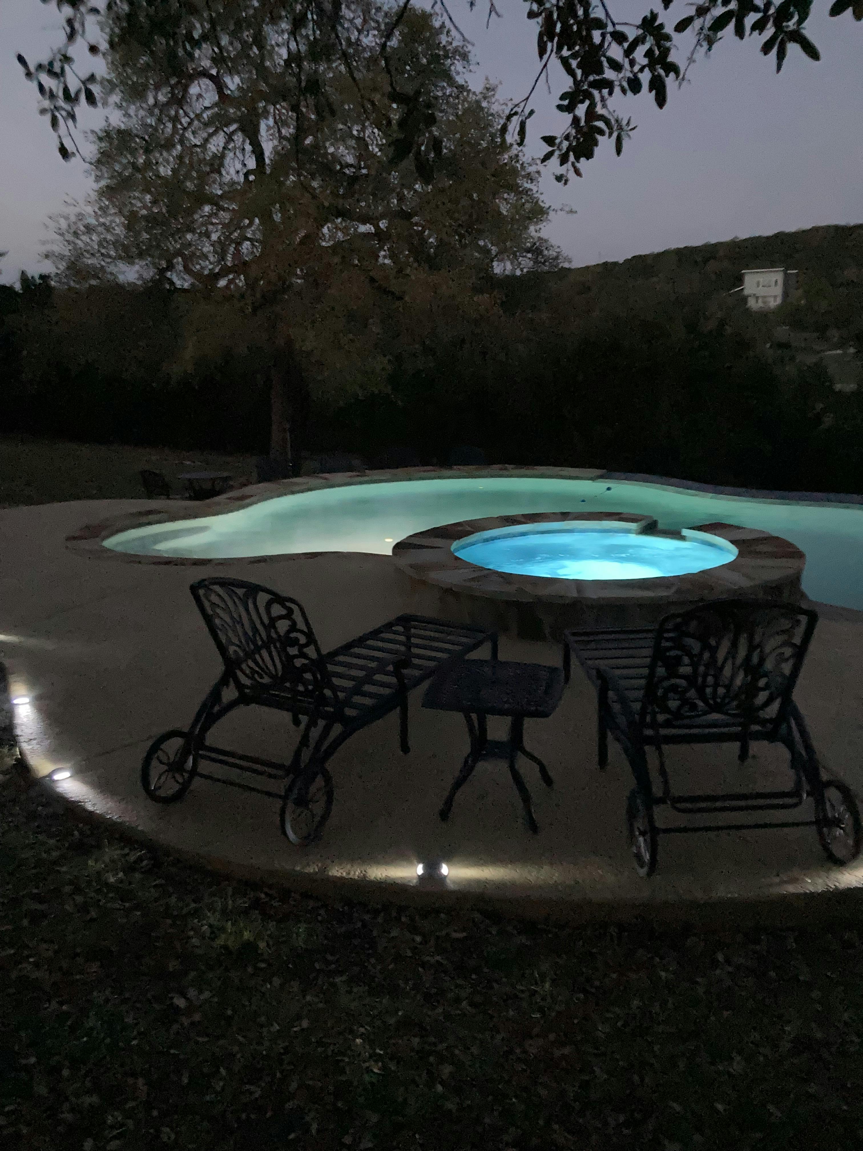 Heated Spa Escape in The Hill Country - Private Pool in Bulverde - Swimply