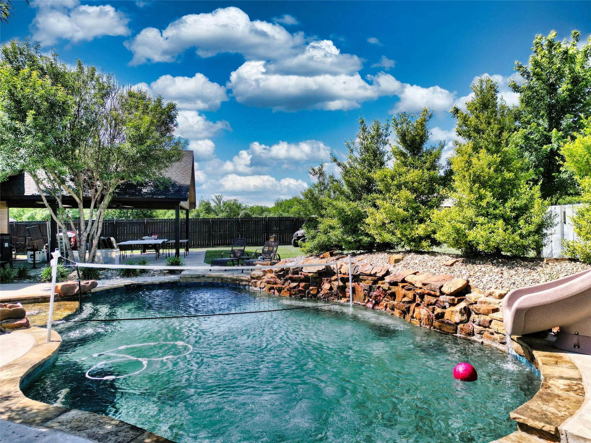 The Gotti Ranch - Private Pool in Weatherford - Swimply
